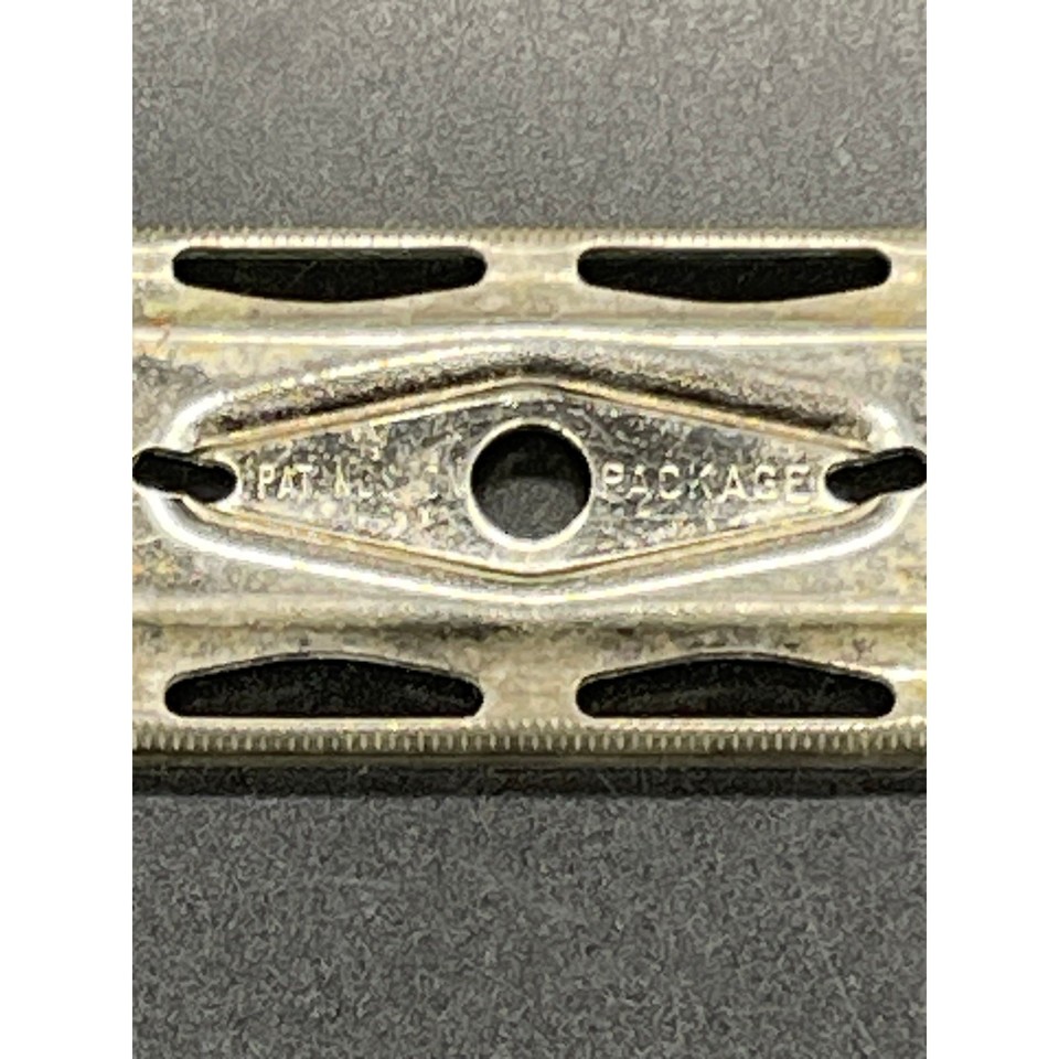 Vintage 1940's Fat Handle Gillette Double Edge Safety Razor *See Photos ...