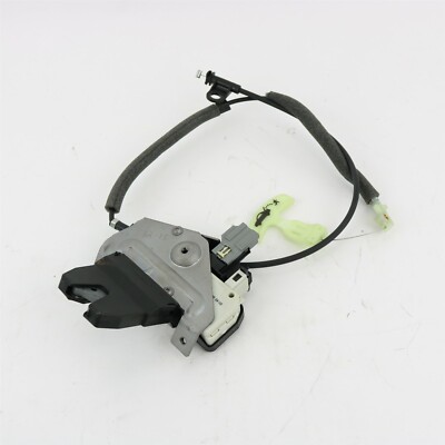 Volvo OEM Rear Trunk Latch/Lock Assembly 30634562 w/Cable for S60 2001 ...
