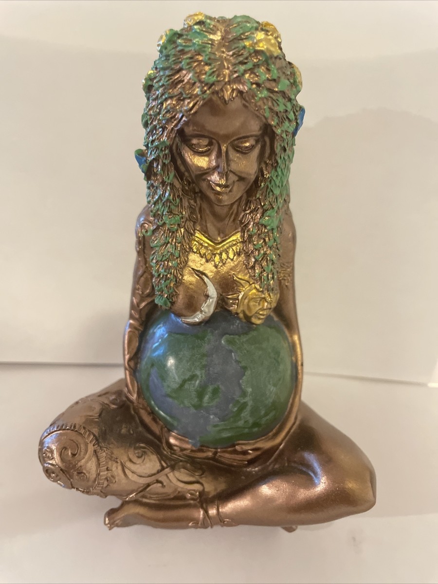 Earth Goddess Art Wiccan Amazon.com: Mother Earth Gaia Statue Goddess