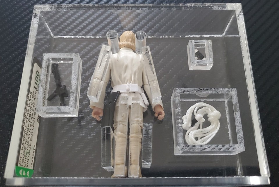 Hasbro 2011 Star Wars-TVC: Luke (Death Star Escape) loose AFA U90 NM+MT ...