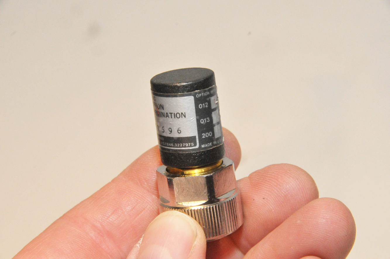 HP 909C Precision Coaxial Termination with Opt 012 S/N: 2120A09696 W2 ...