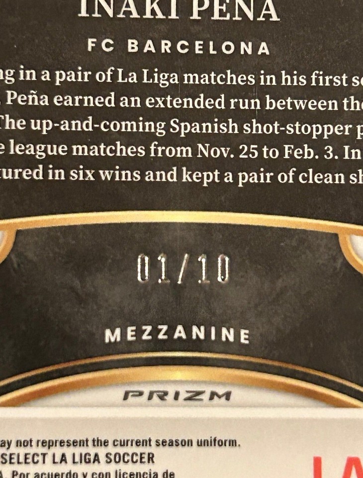 2023-24 Panini Select La Liga - Inaki Pena - Gold Mojo 01/10 ...