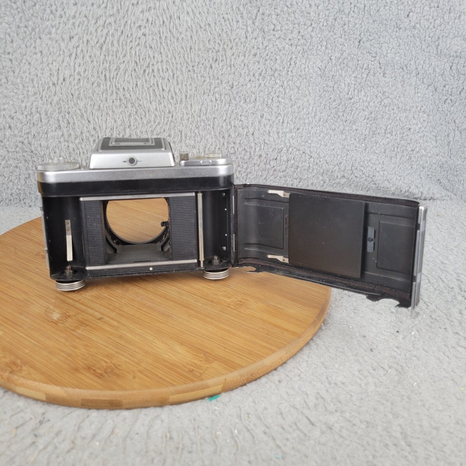 Pentacon Six 6x6 Medium Format Camera Film Body Only Untested | eBay