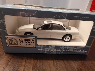 Brookfield Collectors Guild 1997 Oldsmobile Aurora White Edition Promo ...