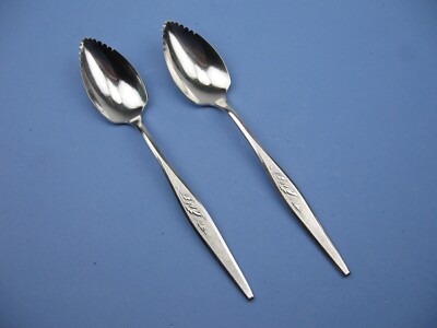 Two grapefruit citris spoons Oneida Community stainless WOODMERE leaves ...