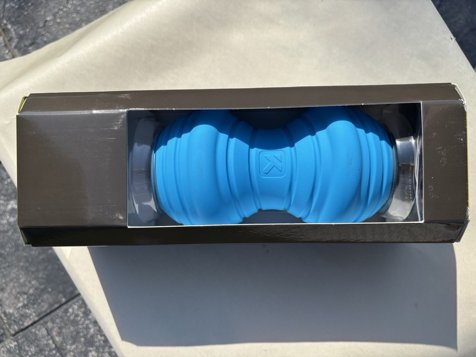 Triggerpoint Charge Vibe Blue Vibrating Massage Roller New in Box Sealed | eBay