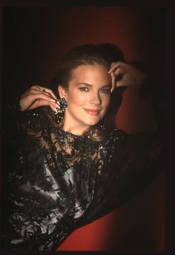 1986 LEANN HUNLEY Original 35mm Slide Transparency DYNASTY DAYS OF OUR ...