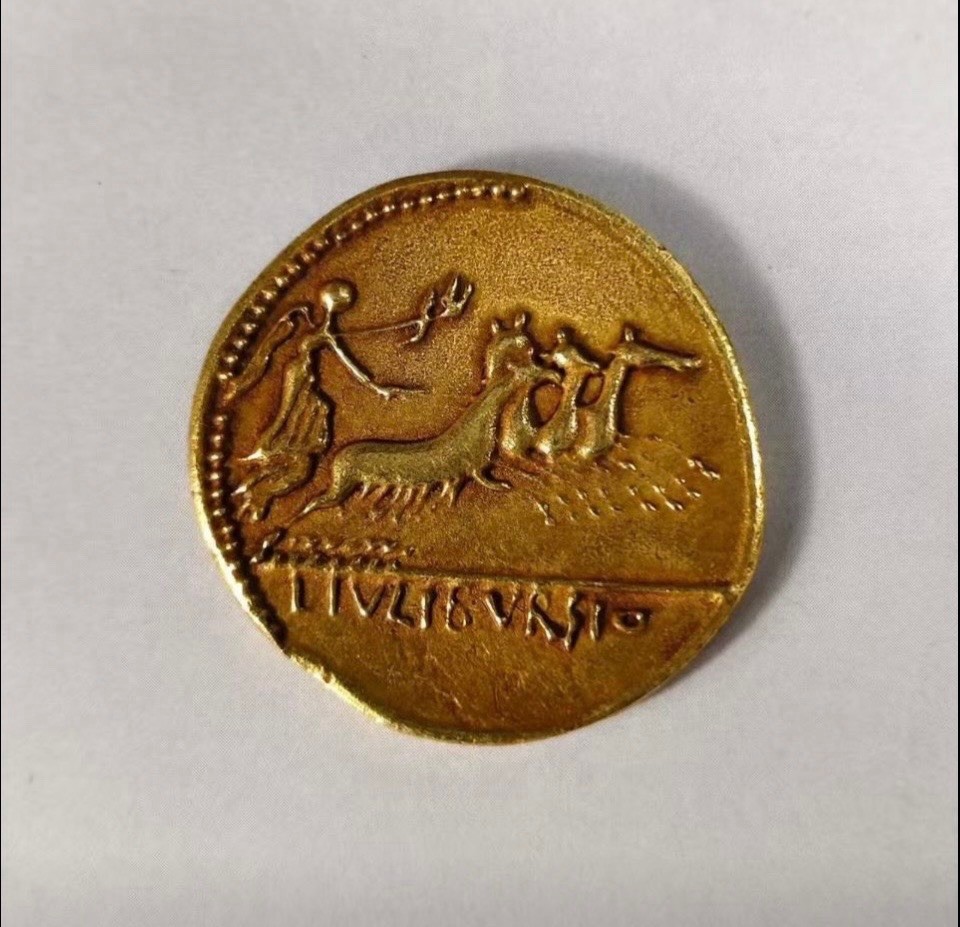 Roman Gold Aureus With Seated Figures And Latin Inscriptions 1st-2nd ...