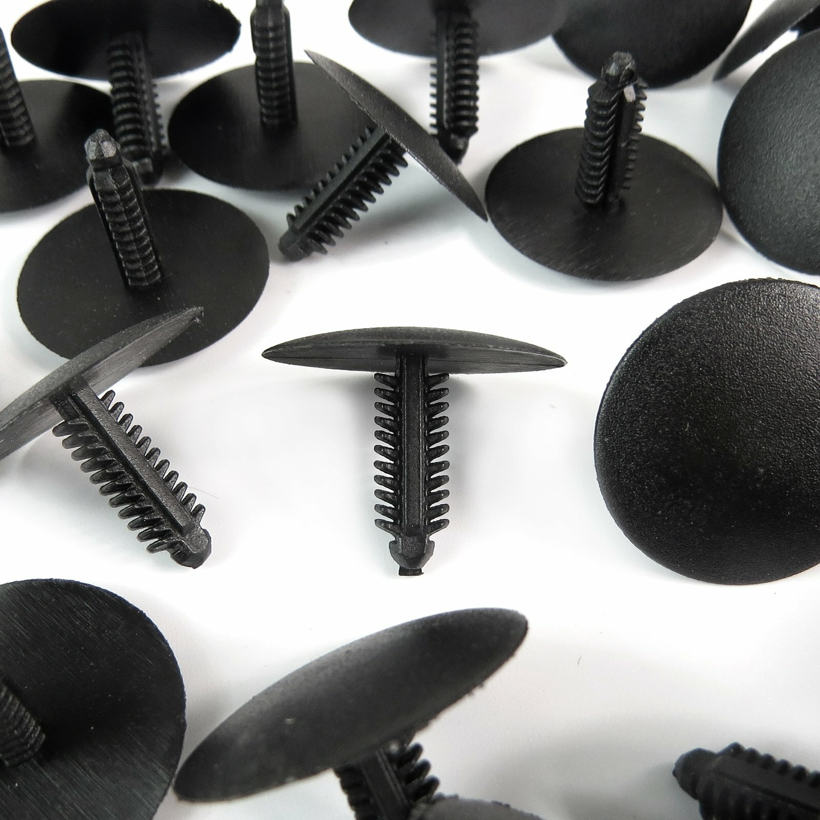 100 Automotive Clip Trim Retainer Plastic Fastener Push Type Rivet Fits ...