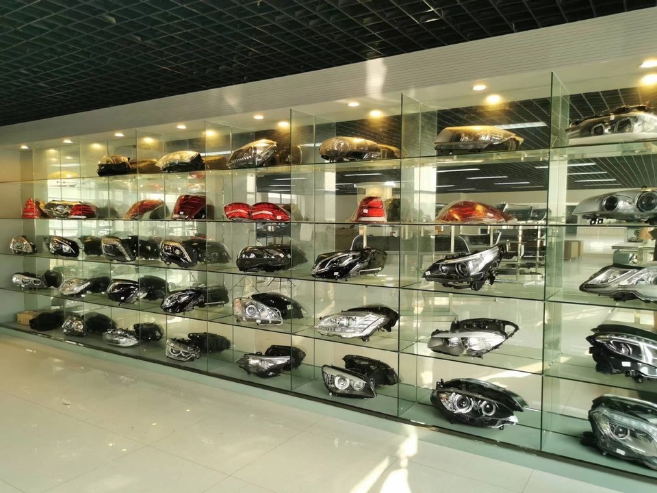 Right Premium LED Headlight OEM T4N25554 For 2020-2023 Jaguar XE EU ...