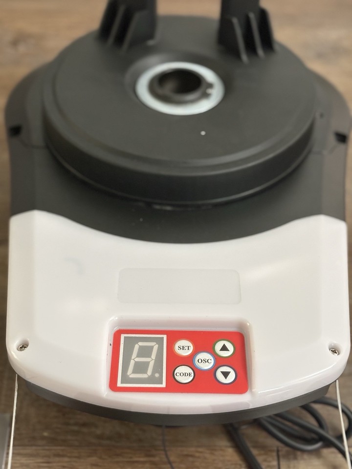 Automatic Roll Up Door Opener Garage Roller Door Opener with 2 Remotes ...