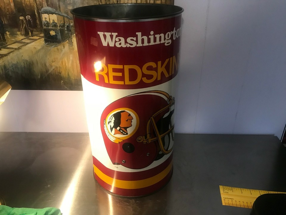 Washington Redskins MEMORABILIA VINTAGE COLLECTABLES Pieces Wood and ...