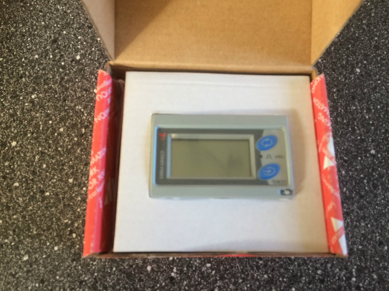 Carlo Gavazzi LCD TPN Electric Consumption Meter 3 Phase in Panel Mount ...