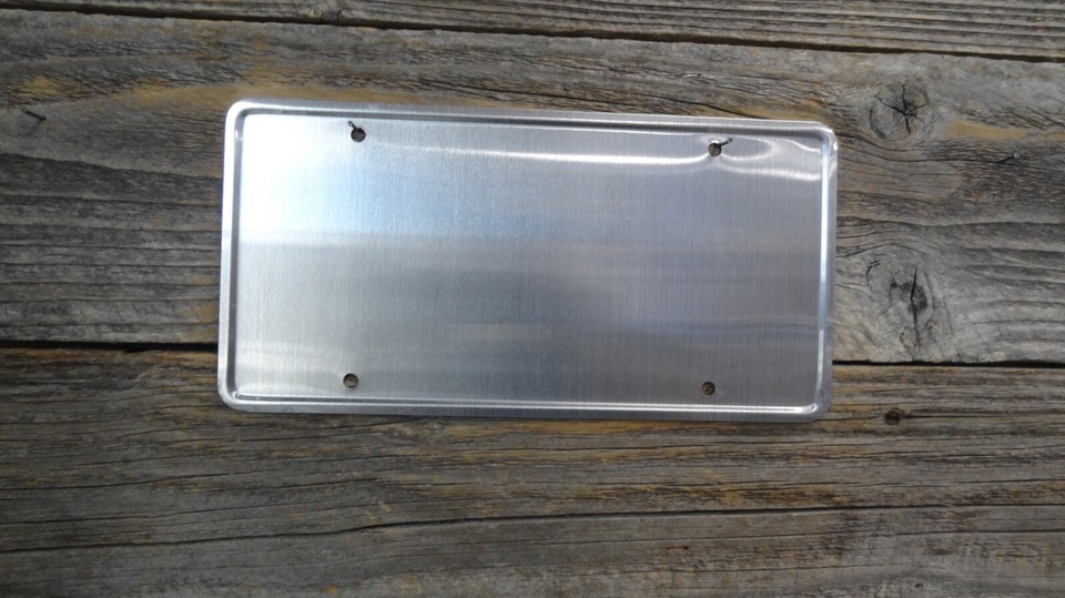 Wyoming Passenger flat top rock license plate with bucking horse ...