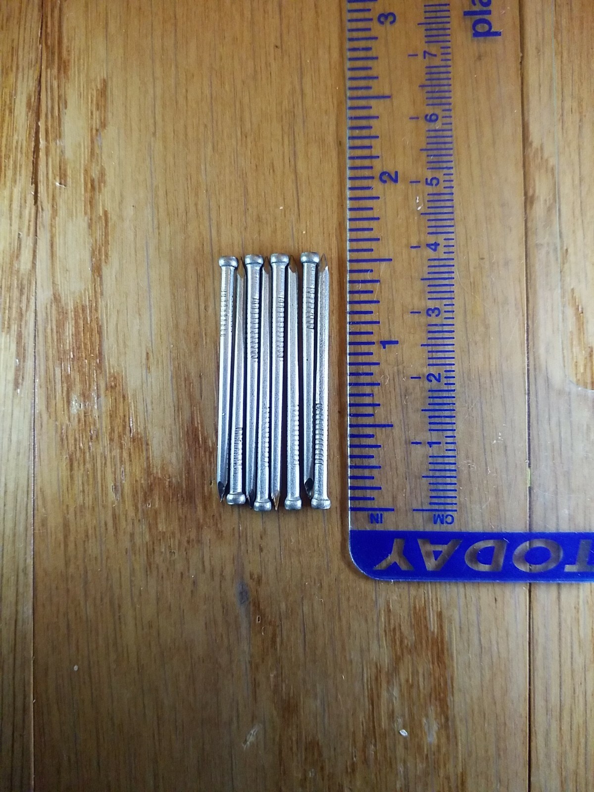 1.5 inch Finishing nails 8 qty 4D paneling finish nail metal hardware 1 ...