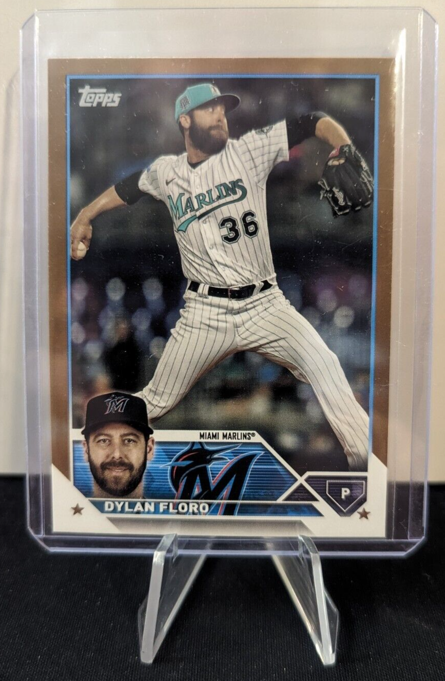2023 Topps Update #US92 Dylan Floro 1427/2023 Gold Parallel Card ...