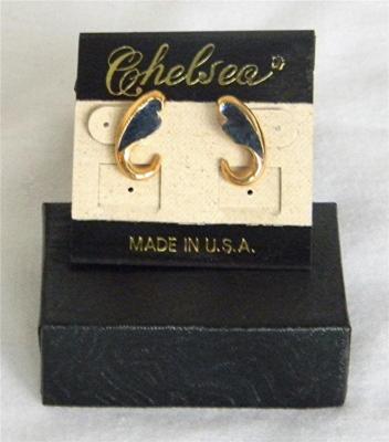 NEW ON CARD CHELSEA VTG. 80's GOLD TONE MIDNIGHT BLUE ENAMELED PIERCED ...