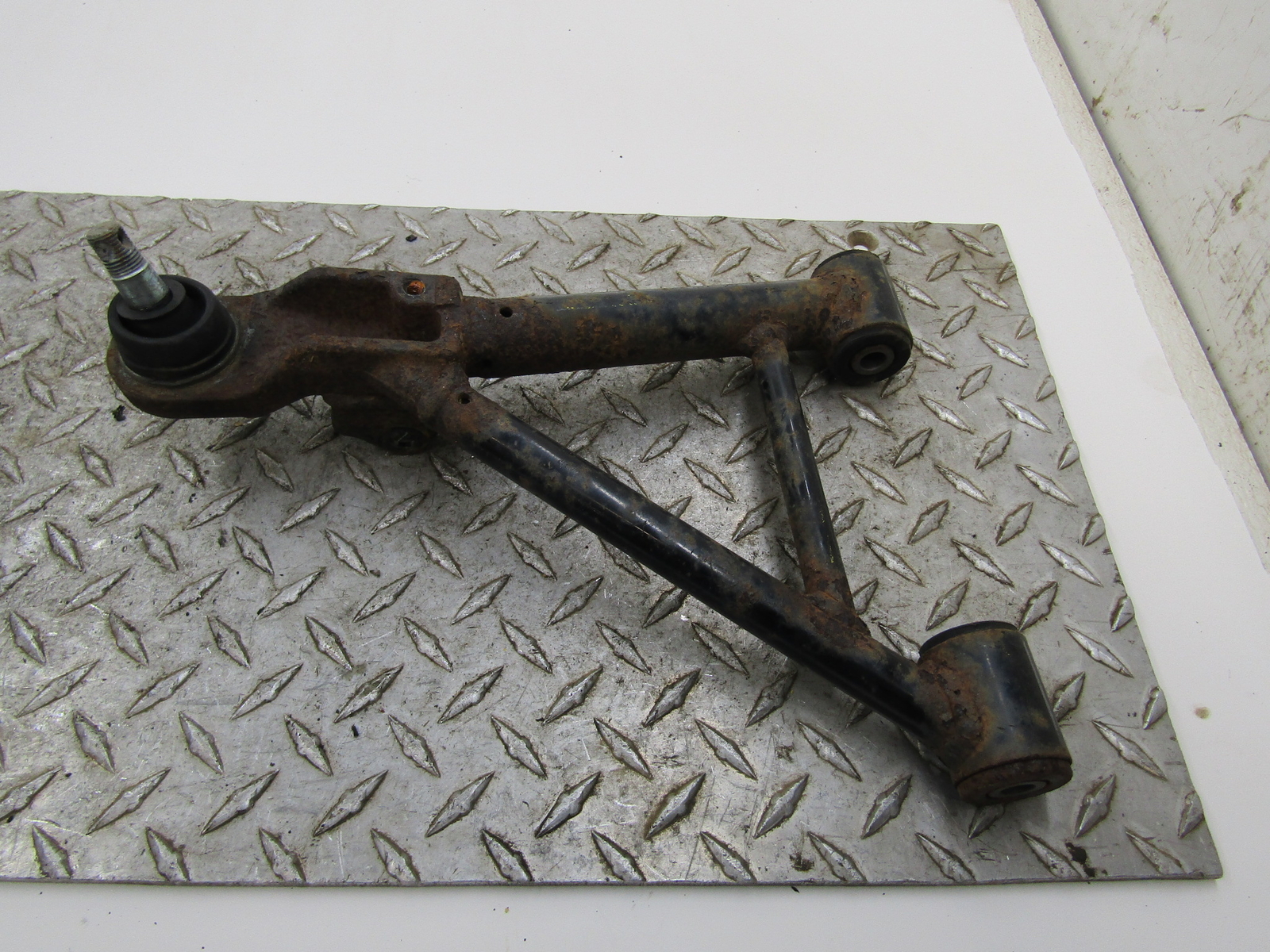 2006 YAMAHA RHINO 660 FRONT UPPER LEFT CONTROL A ARM | eBay