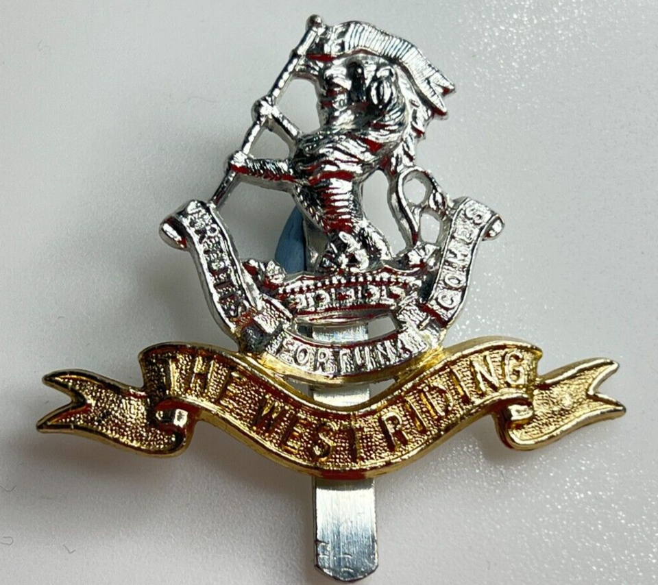 The Duke Of Wellingtons West Riding Regiment Staybrite Anodised Cap ...