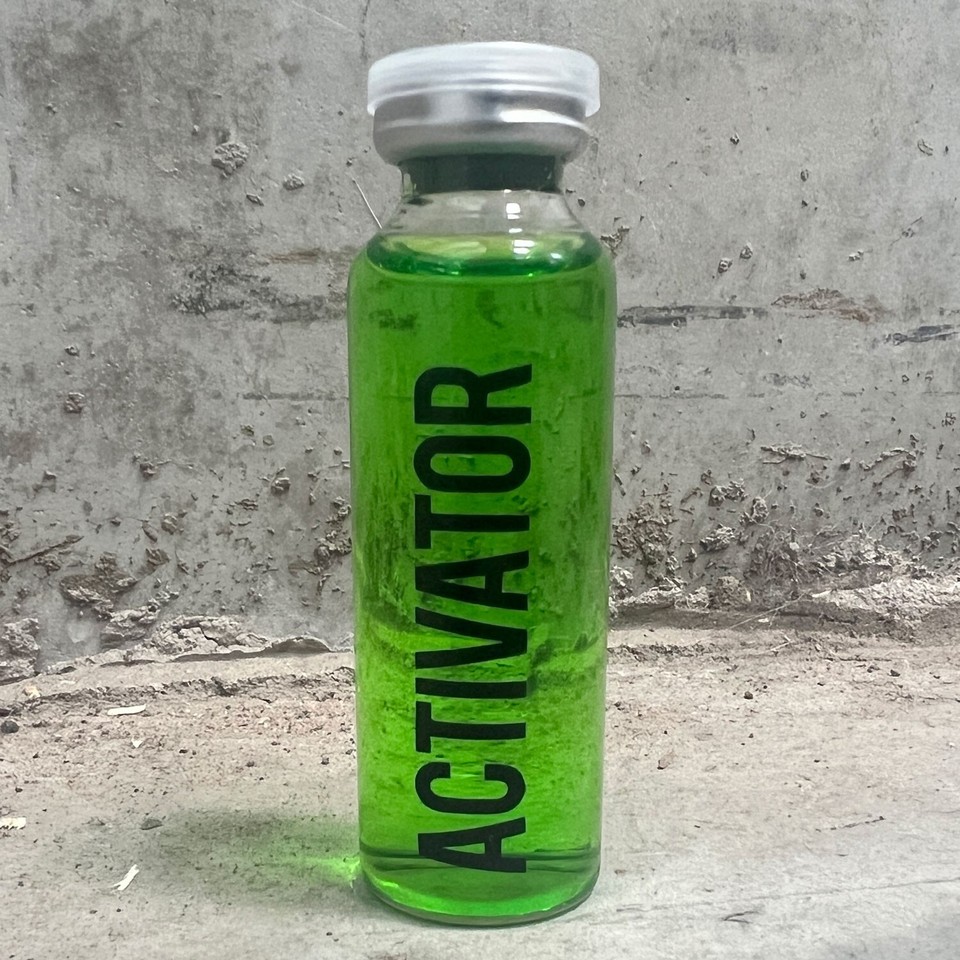 The Substance Film Demi Moore Cosplay Vial Drôle Man Cave Film ...