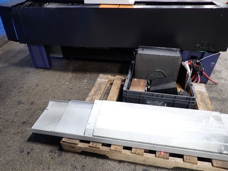 MITUTOYO CRYSTA-APEX C9166/4063M-3313 2006 MITUTOYO CRYSTA-APEX C9166 ...