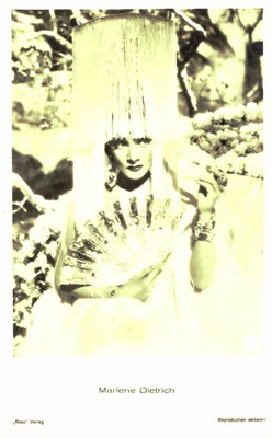Marlene Dietrich Original Ross Postcard No. 5823 | eBay