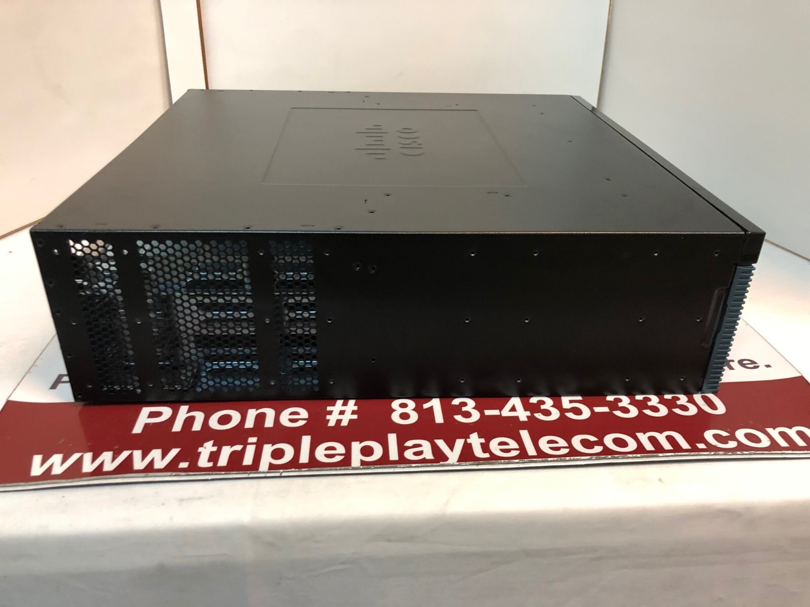 Cisco CISCO3945-CHASSIS V02 Integrated Services Router | eBay