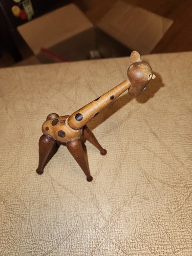Schooline ZooLine Wood Giraffe Moveable Articulated Limbs - Missing Ear ...
