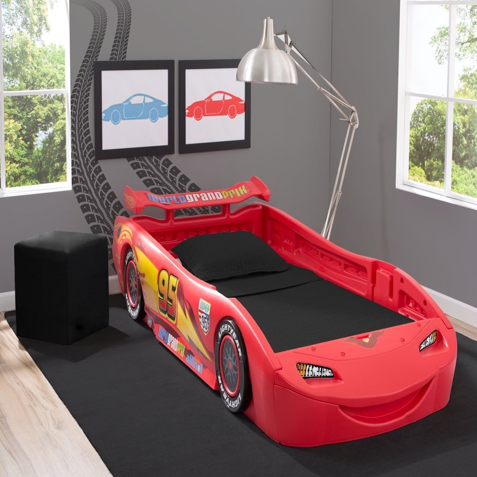Disney Pixar Mcqueen Lightning Race Car Twin Bed Lightyear Race Wheels ...