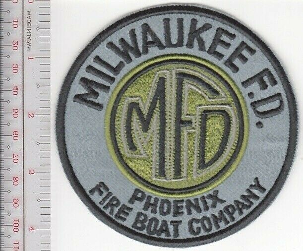 Fire Boat Milwaukee Fire Department Phoenix Fireboat Company EngineNO ...