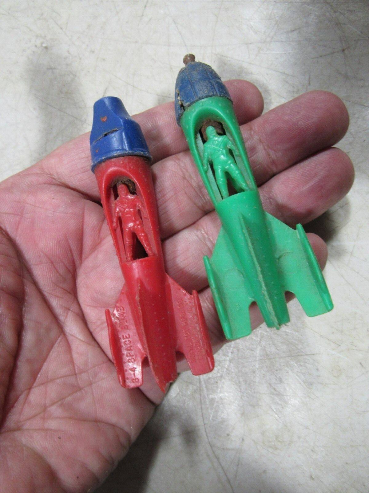 Vintage Mixed Lot of 5 S-4 Space Bomb Royal Tot Brooklyn Cap Grenades ...