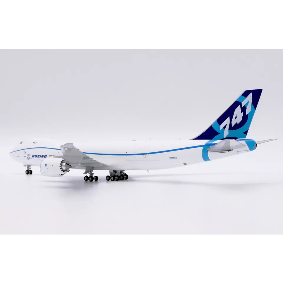 JC Wings 1/400 Boeing Original Boeing 747-8F N747EX LH4349 Finished ...