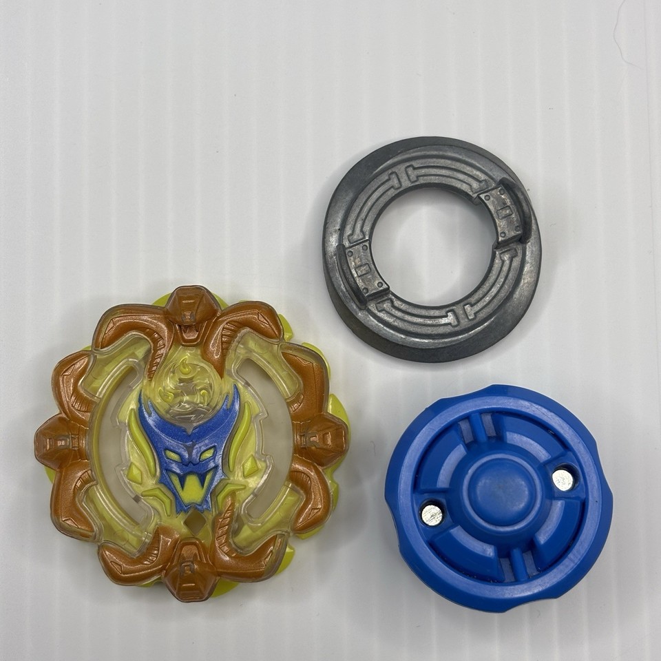 Beyblade Burst Rise HyperSphere Typhon T5 Infinity Yardage-H E9236 ...