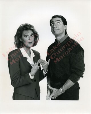 MARRIED WITH CHILDREN Press Photo #87 8X10 David Garrison AMANDA BEARSE ...