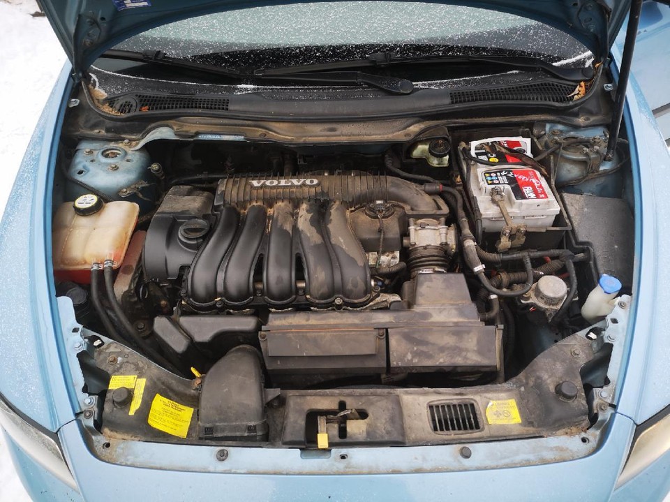 Volvo V50 2004 Intake Hose (Air HOSE)(Air Pipe) used, Genuine #1913550 ...