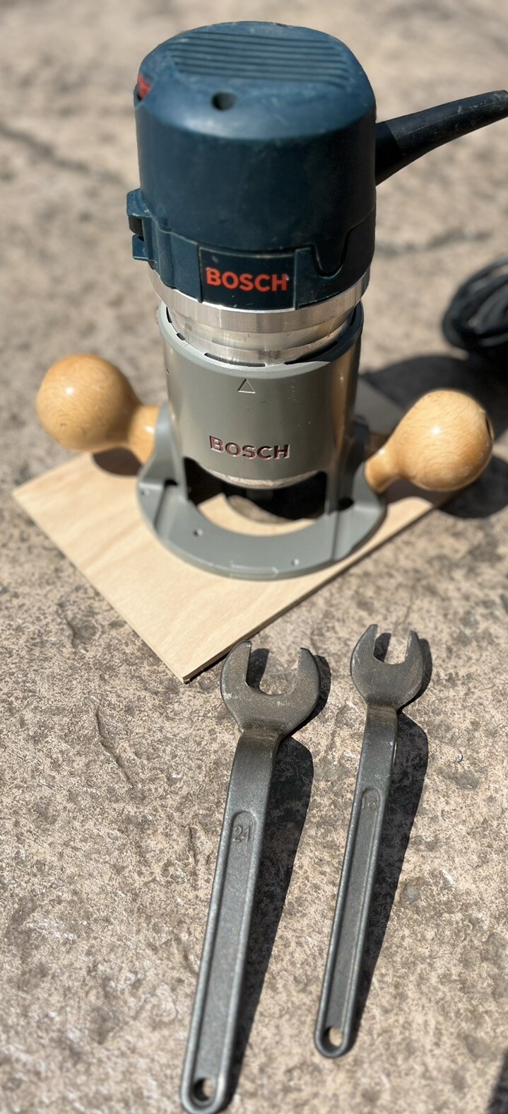 BOSCH 1617EVS VARIABLE SPEED ROUTER, 1/2" COLLET, 8000 - 25000 RPM ...