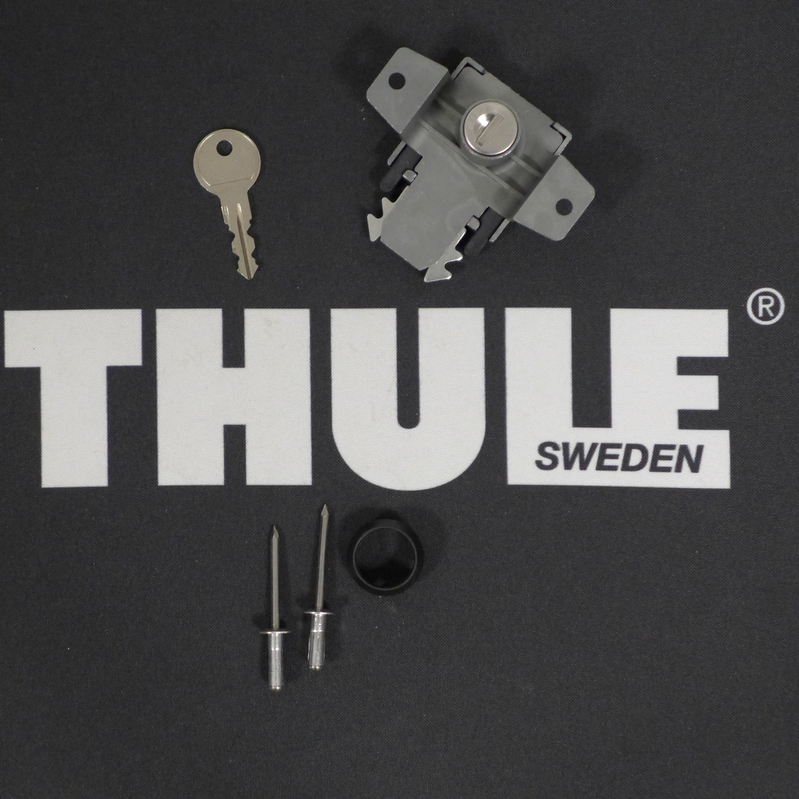 Thule Ersatzschloß Schloßsatz 855 Oks 1 Stk. für Thule Jetbag Dachboxen ...