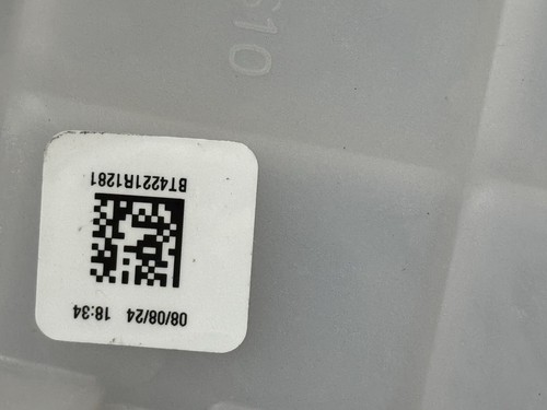 New OEM Coolant Expansion Tank Volvo 23915461 22061290 22564837 ...