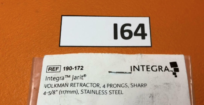 Integra Jarit 190-172 Volkman Retractor, 4 Prongs, Sharp, 4-5/8" (117mm ...