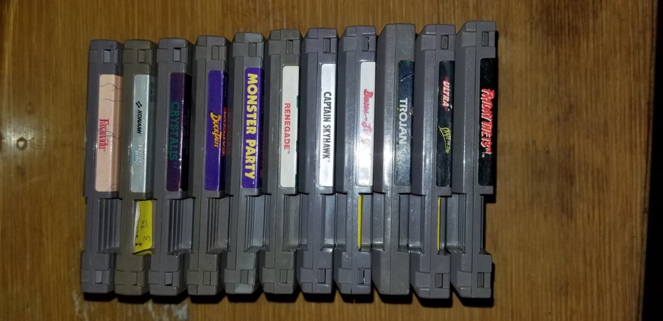 38 NES Nintendo Game Lot Game Genie Mario Zelda Castlevania Megaman ...
