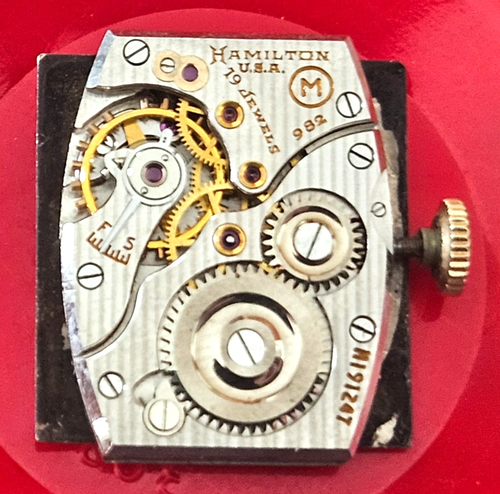 HAMILTON 982 14/0s 19J 3ADJ Watch Movement (BALANCE RUNS WHEN ROTATED ...