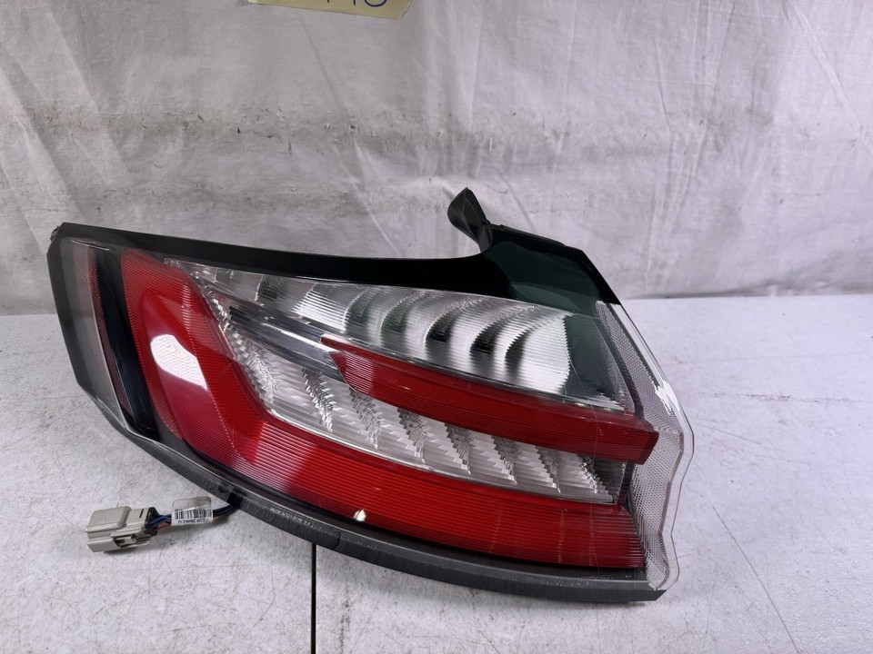 2019 2020 2021 2022 2023 Ford Edge Tail Light Left LH Driver OEM LED ...