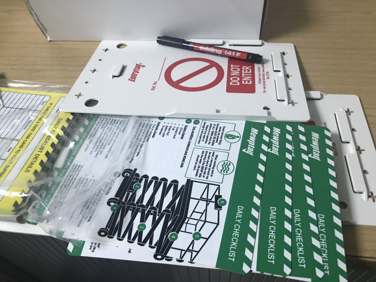 Scafftag Visual Tagging Solutions Scaffold Tagging System - LOT 2x | eBay