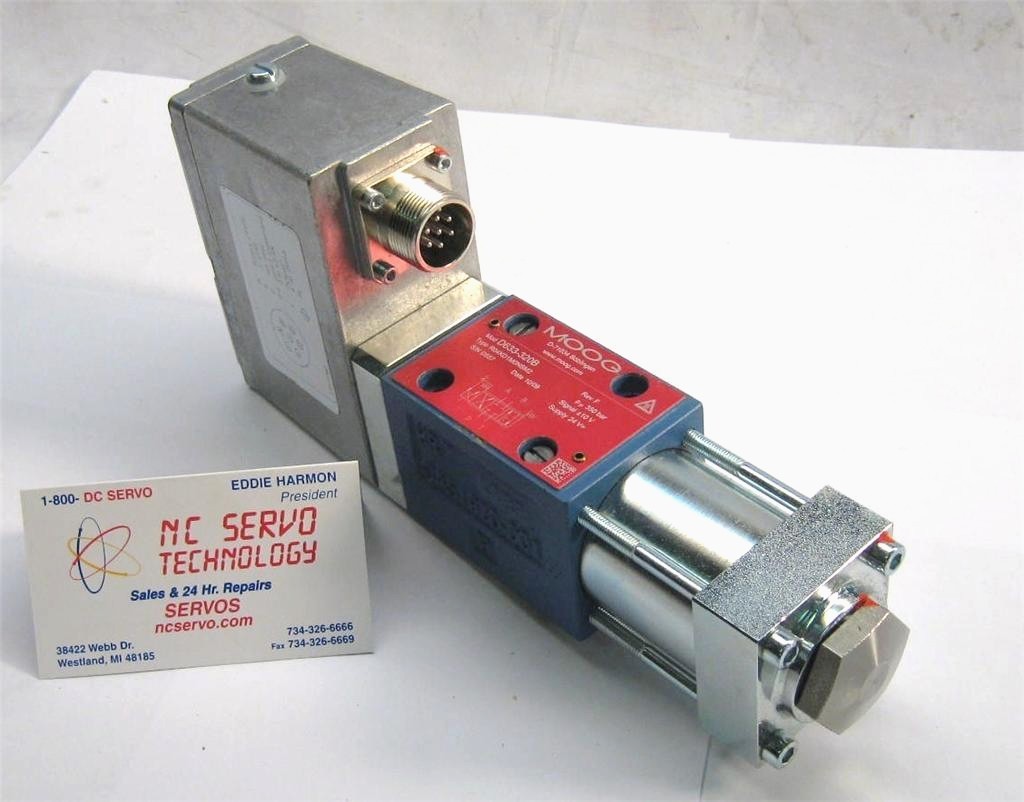 NIB Moog D633-320B Direct Drive Servo Valve Type R04KD1M0NSM2 1 Year ...