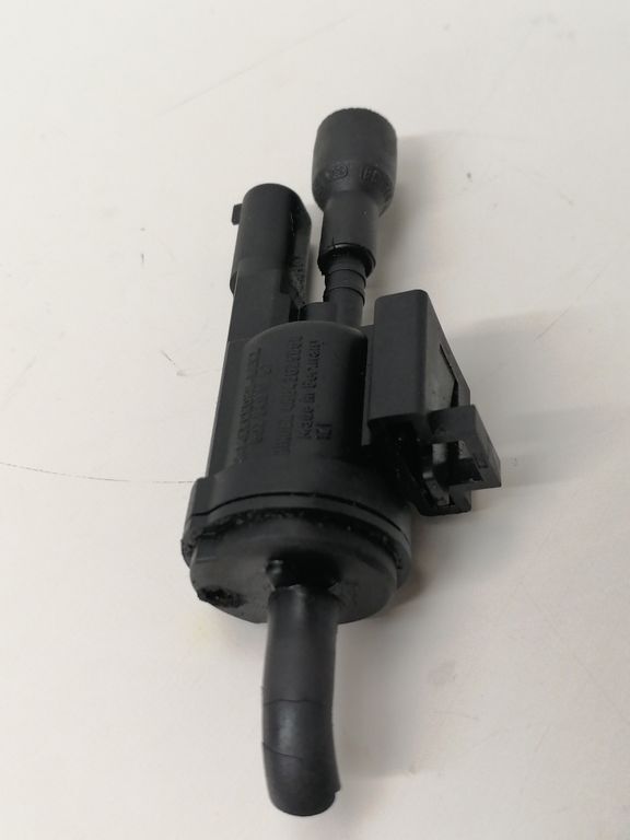 Mercedes-Benz E W212 W204 C207 W211 Sprinter Vacuum valve 0025401497 ...