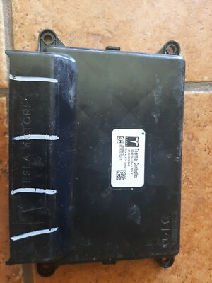 TESLA MODEL S THERMAL CONTROLLER ASSIST UNIT MODULE COMPUTER 1034215-00 ...