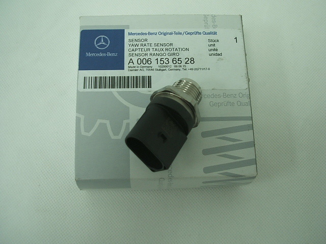Genuine Mercedes-Benz Diesel Fuel Injector Rail Pressure Sensor ...