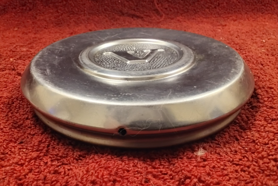 Vintage Volvo 240, 242, 244, 245, 260 : 1975-1993, 6.5 Inch Hubcap ...