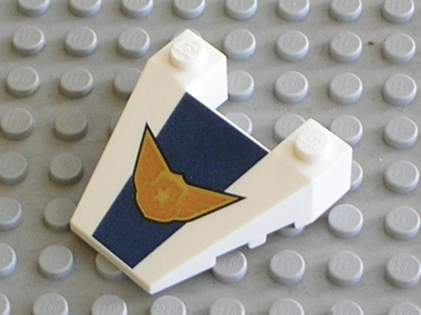 LEGO Wedge 4 x 4 Taper Ref 93348pb006 / Set 60206 Sky Police Jet Patrol ...