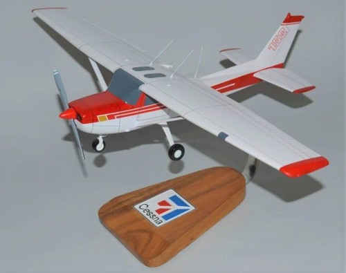 Cessna 152 Private Personal Plane Desk Display Model Aircraft 1/24 SC ...